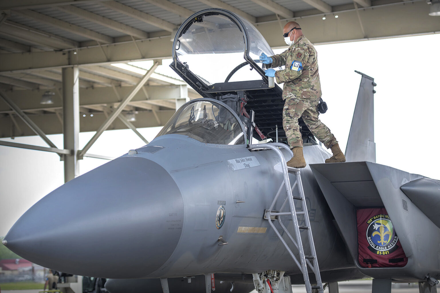 122 Fighter Squadron – Eagle Country