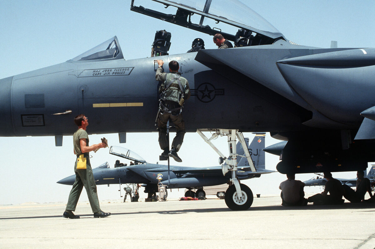 334 Fighter Squadron – Eagle Country