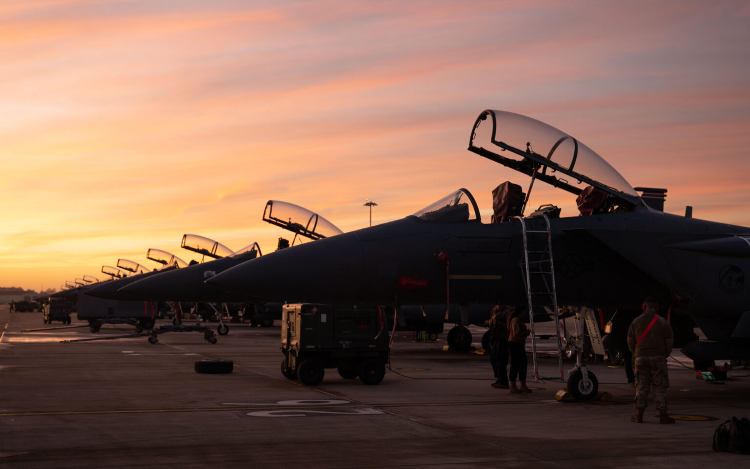 494 Fighter Squadron – Eagle Country