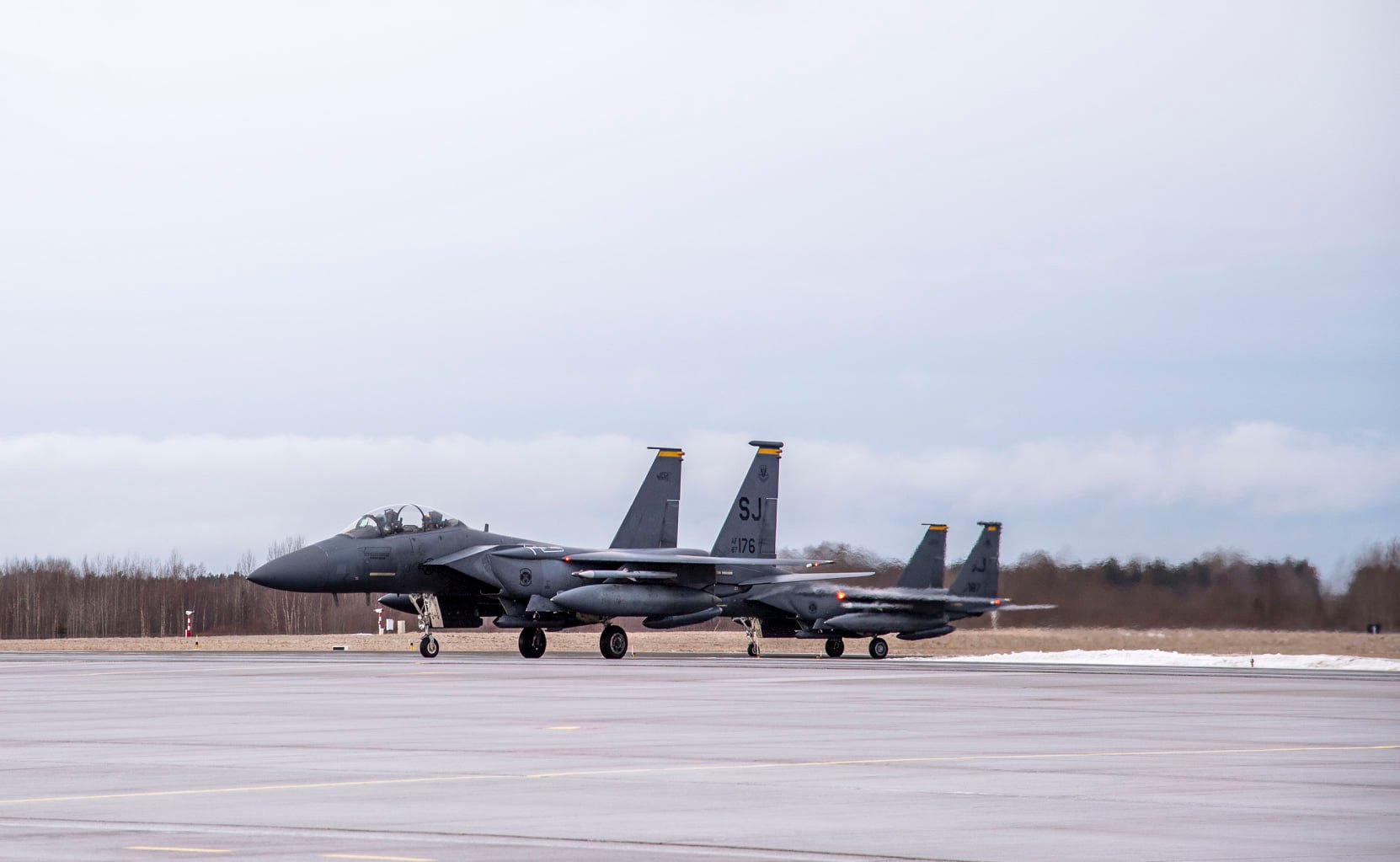 336 FS Strike Eagles arrive in the Baltics Nato Air Policing – Eagle ...