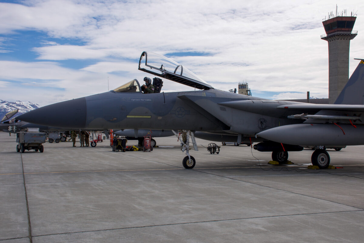 433 Weapons Squadron – Eagle Country